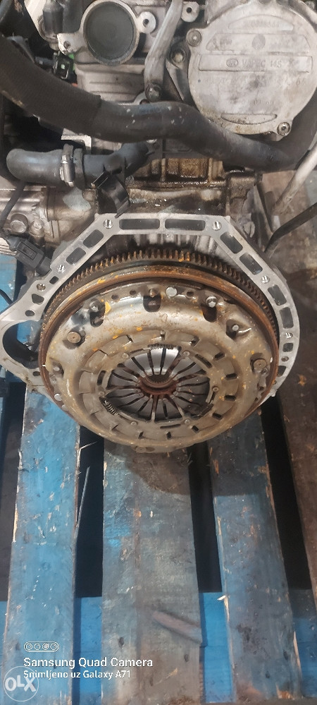 Set kvacila Mercedes c 180 ben C 203 - Vozila - Kvačila - Banja Luka ...