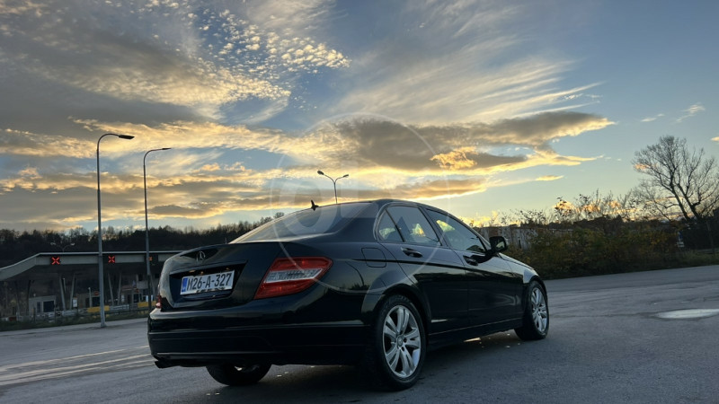 Mercedes-Benz C 200 cdi 2008 god. Reg 10.2023 Manuel - Automobili - OLX.ba