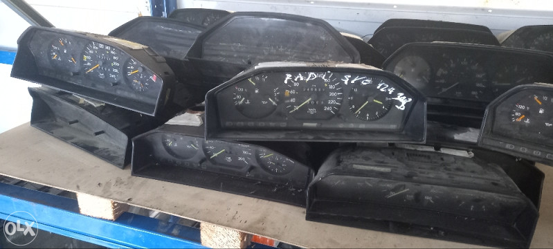 Mercedes djelovi 190 124 e klasa okonja c klasa - Automobili u ...