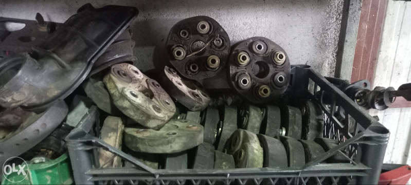 Mercedes djelovi 190 124 e klasa okonja c klasa - Automobili u ...