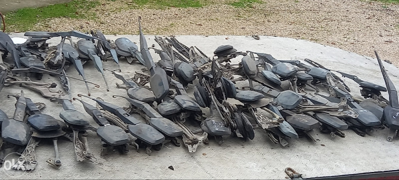 Mercedes djelovi 190 124 e klasa okonja c klasa - Automobili u ...