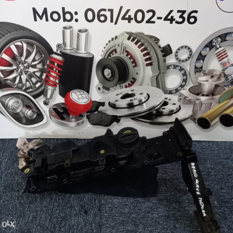 DEKLO GLAVE MOTORA 9688939180 PEUGEOT 5008 KOKIC - Vozila - Dekla ...