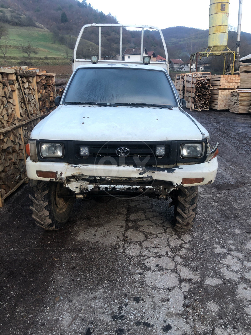 Toyota Hilux - Automobili - OLX.ba