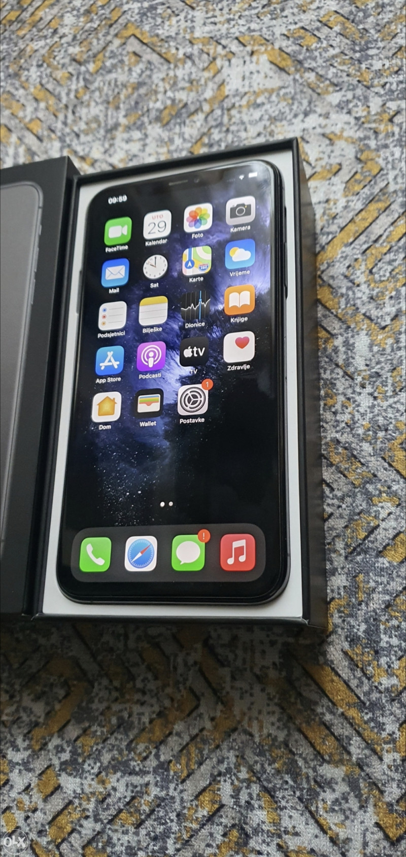 Iphone 11 pro max - Mobiteli - OLX.ba