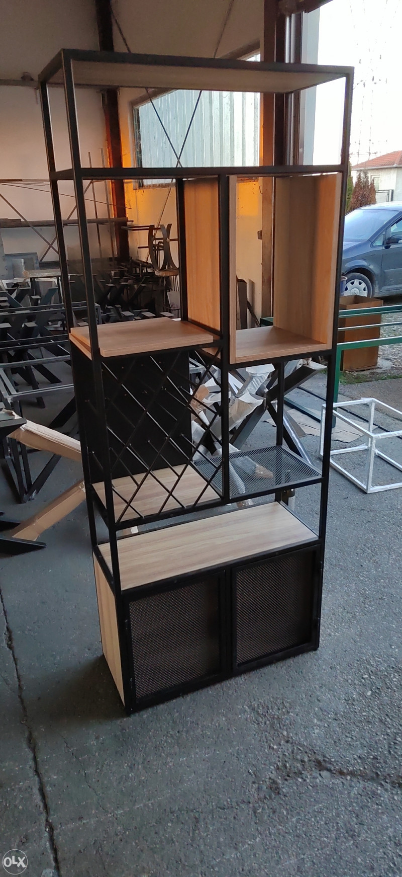 Komode police - Komode - OLX.ba