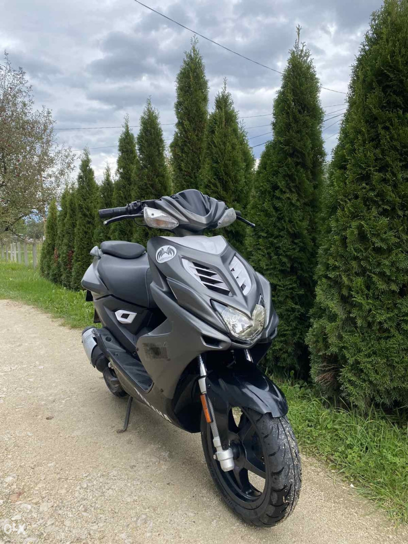 Yamaha aerox skuter 50cc - Motocikli - OLX.ba