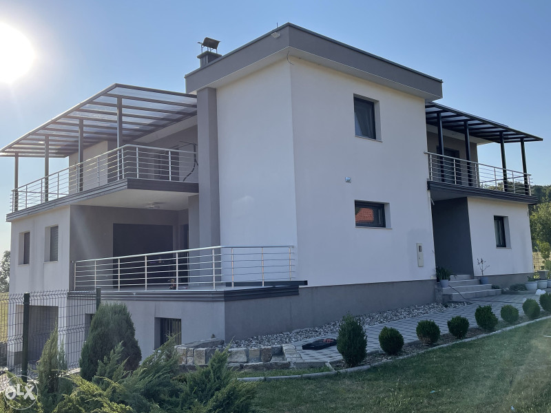 Tende,Nadstresnice,Sadrvani,Predulaz - Tende - OLX.ba