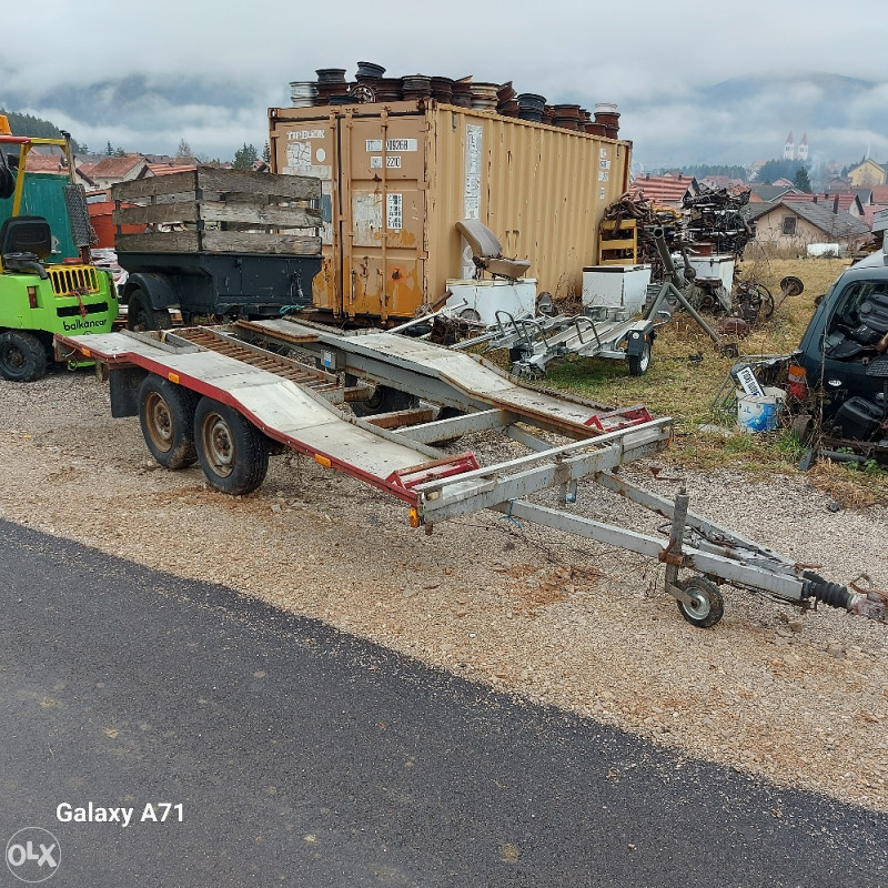 Autoprikolica, labudica vučna služba - Prikolice - OLX.ba