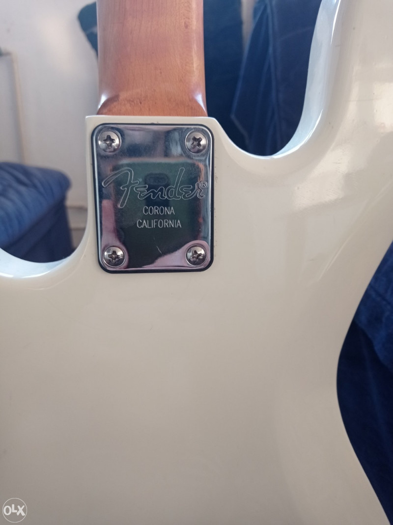 Musima Action 80s Bass, Istočna Njemačka (RARITET) - Bas gitara - OLX.ba