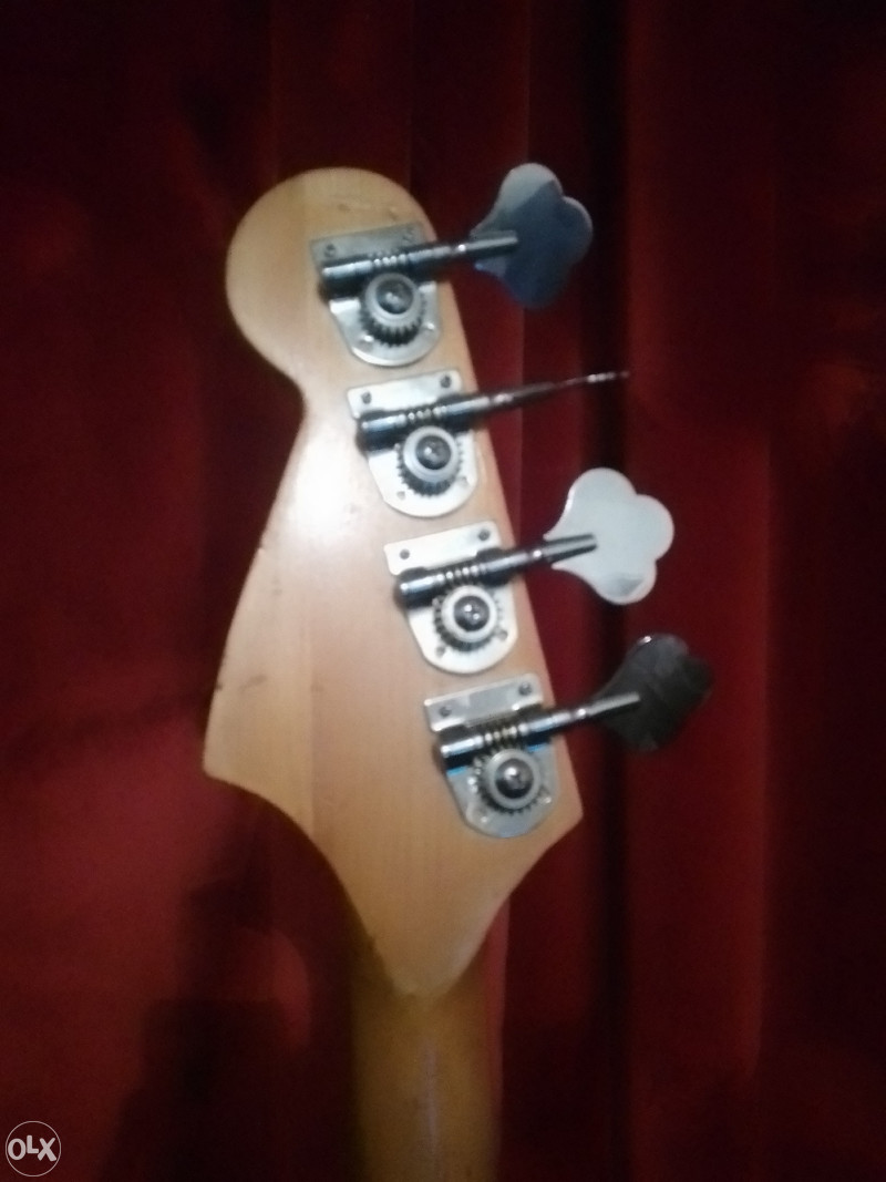 Musima Action 80s Bass, Istočna Njemačka (RARITET) - Bas gitara - OLX.ba