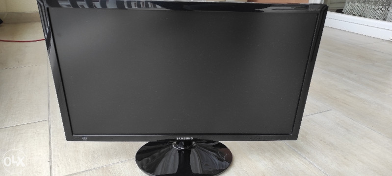Monitor 24 SAMSUNG - Monitori - OLX.ba