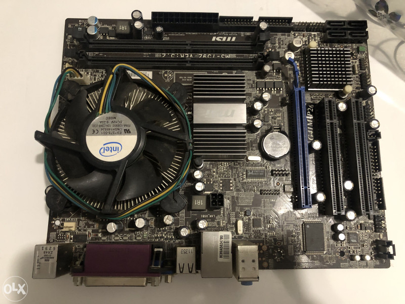 Maticna ploca MSI+Core 2 Duo 3.0 GHz/podrzava RAM DDR3 - Matične ploče ...