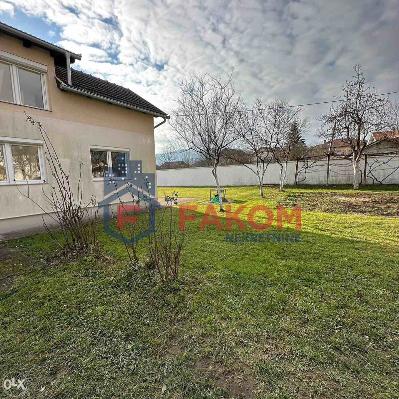 Prodaje se kuća, naselje Vrbanja - Kuće - OLX.ba