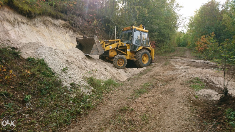 Iskopi mini bager,skip,prevoz,sanacija puteva - Rušenja, iskopni i ...