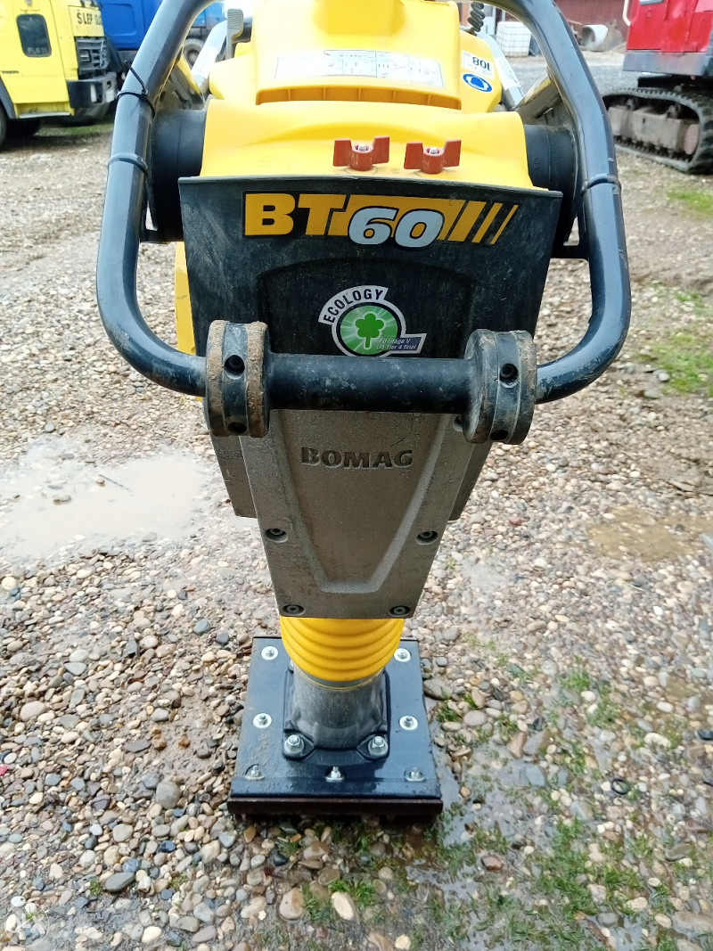 Zaba skakavac - Vibro ploče i vibro nabijači - OLX.ba