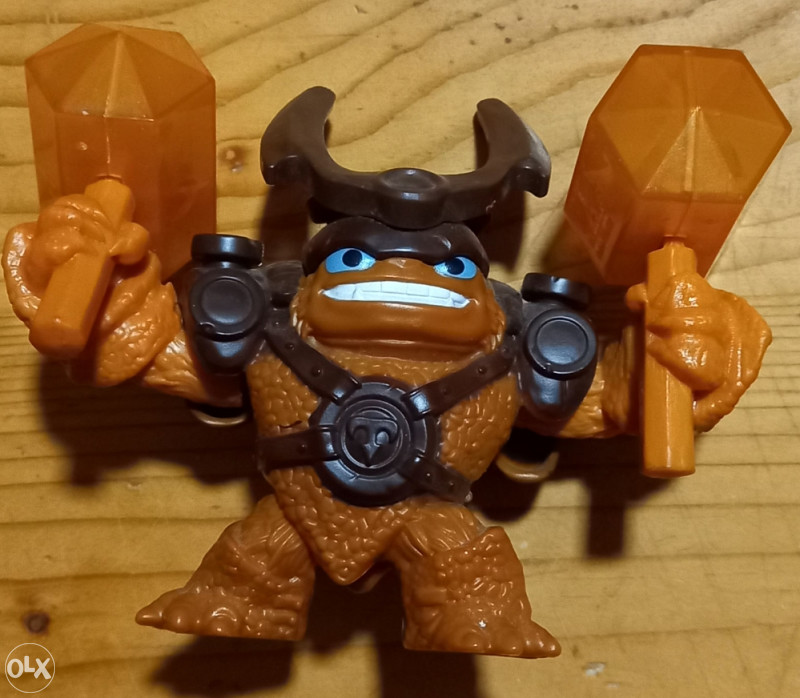 SKYLANDERS TRAP TEAM WALLOP 3.5'' ACTION FIGURA - Akcione figure - OLX.ba