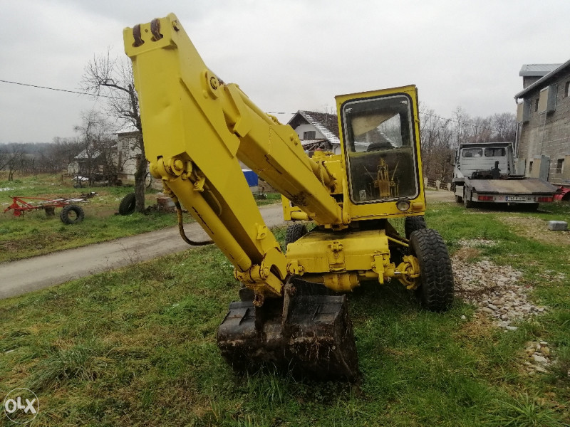 Bager tockas 8000 kg - Bageri - OLX.ba