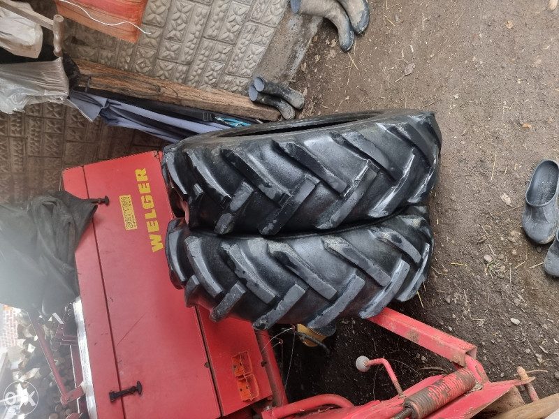 Traktorske gume 12.4 28 Stomilke - Gume i felge za traktore - OLX.ba