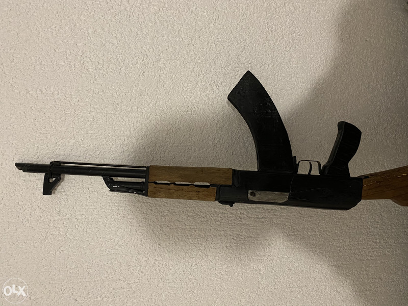 Automatska Puska Kalasnjikov M70 imitacija od drveta - Igračke za ...