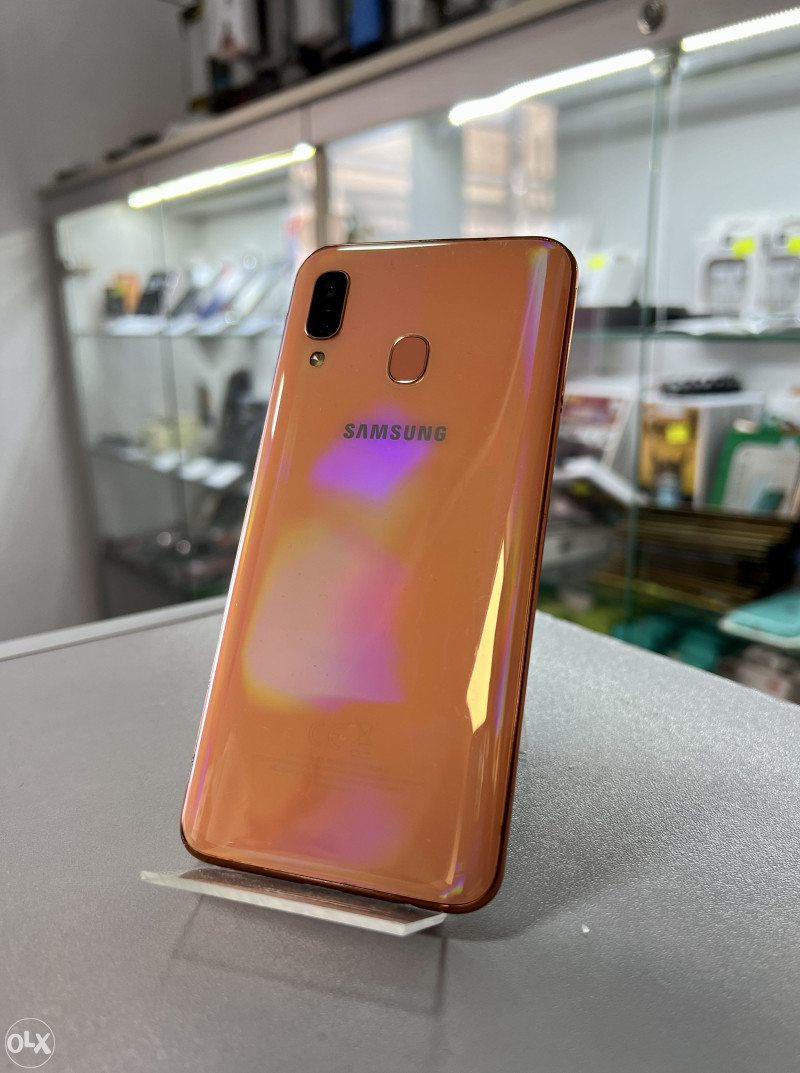 Samsung A40 64/4gb - Mobiteli - OLX.ba